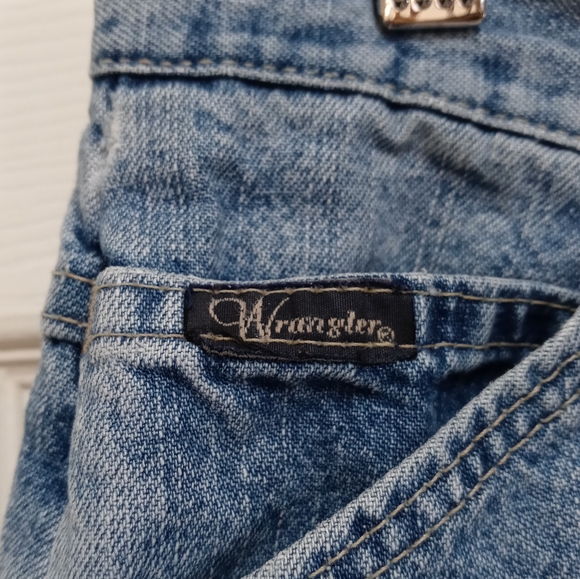 VF Jeanswear | Jeans | Vintage 8s Vf Jeanswear Wrangler For Women ...